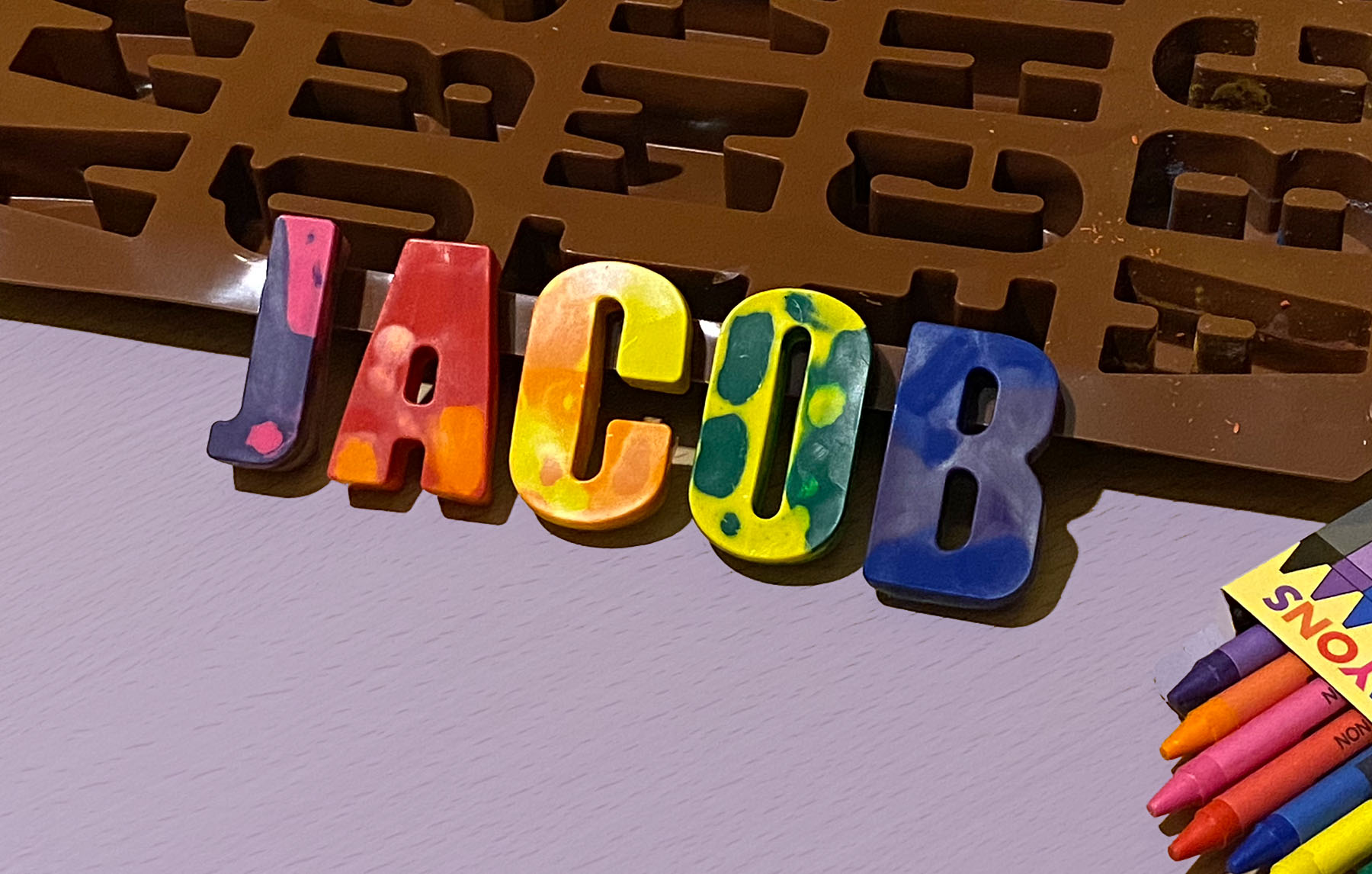 Personalised Crayons – How to make them