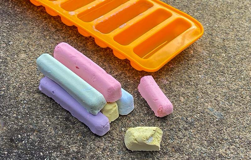 Homemade Sidewalk Chalk: An Easy and Fun Project for Kids